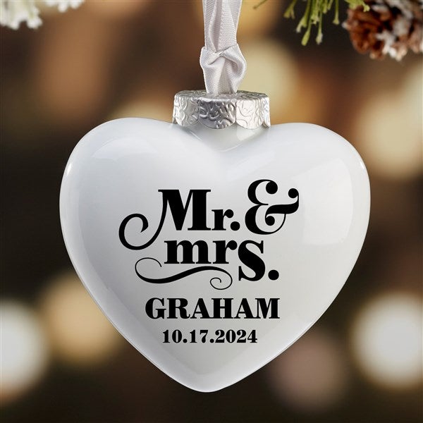 Personalized ornaments for wedding store