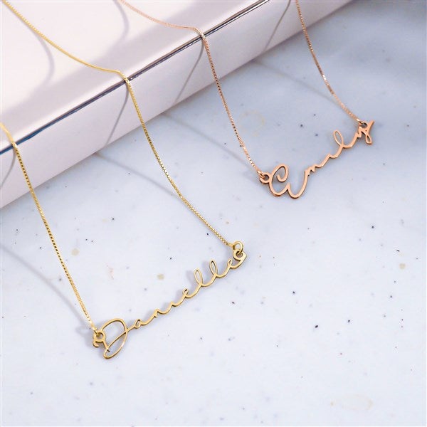 Personalized Minimalist Script Name Necklace