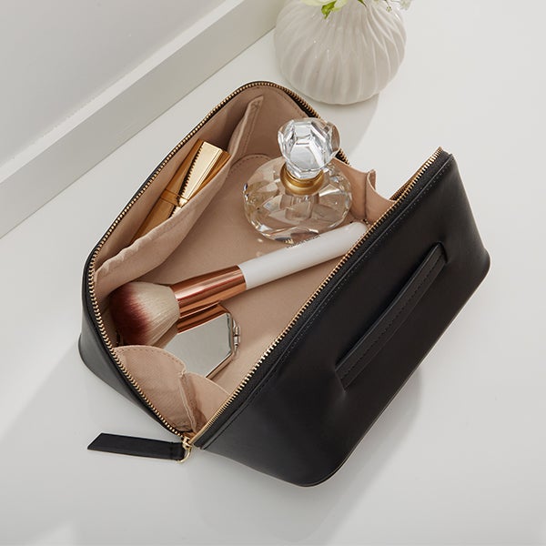 Kittenish Engraved Large Black Leather Beauty Case